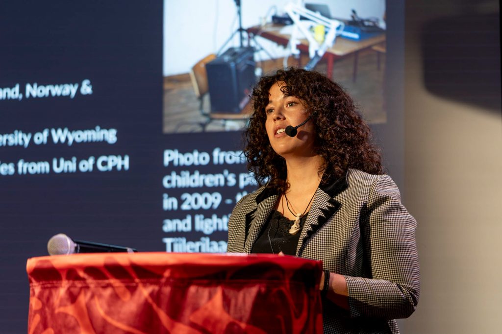 Seminar: Disrupting Colonial Monu/mentality - Art Hub Copenhagen